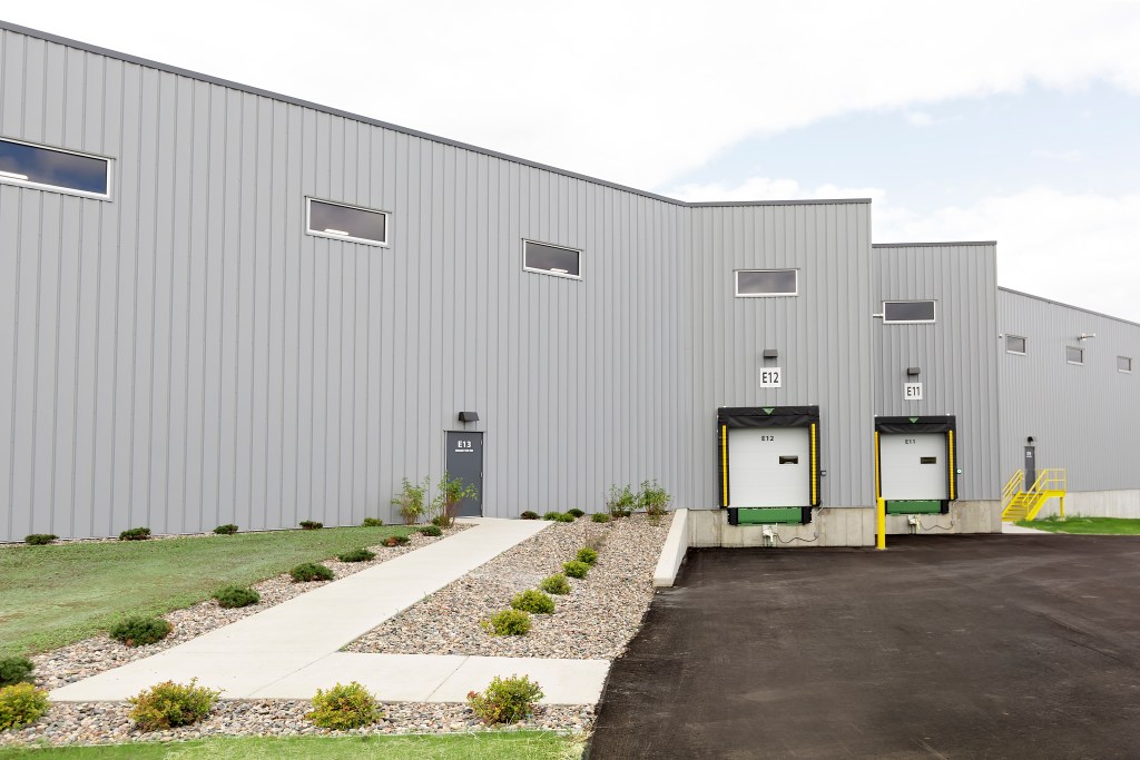 AROW Global Manufacturing - Ellis Construction